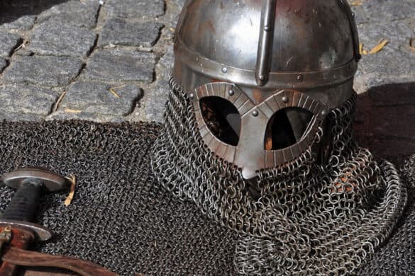 1095 Carbon Steel Guide - Medieval Swords World